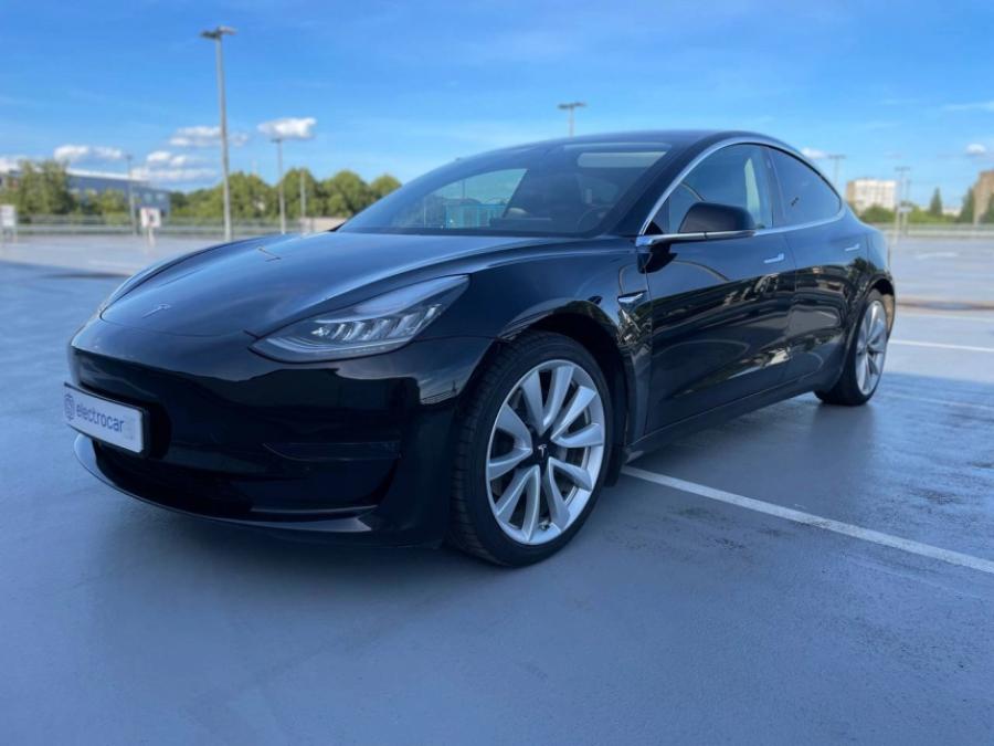 Melns Tesla Model 3 2020 Rīga, ar dzinēja tilpumu 0.00 L un nobraukumu 136 tūkst. km par 18550 €, foto 20 vietnē AUTOMOTO.COM.LV
