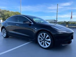 Melns Tesla Model 3 2020 Rīga, ar dzinēja tilpumu 0.00 L un nobraukumu 136 tūkst. km par 18550 €, foto 24 vietnē AUTOMOTO.COM.LV