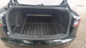 Melns Tesla Model 3 2020 Cēsis, ar dzinēja tilpumu 0.00 L un nobraukumu 137 tūkst. km par 22200 €, foto 16 vietnē AUTOMOTO.COM.LV