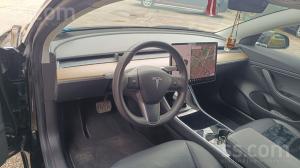 Melns Tesla Model 3 2020 Cēsis, ar dzinēja tilpumu 0.00 L un nobraukumu 137 tūkst. km par 22200 €, foto 17 vietnē AUTOMOTO.COM.LV