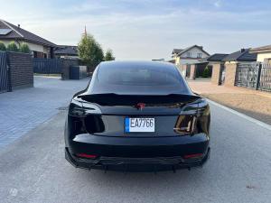 Black Tesla Model 3 2020 in Siauliai, with an engine capacity of 0.00 L and mileage of 66 thousand km for 24500 €, photo 6 on AUTOMOTO.COM.LV
