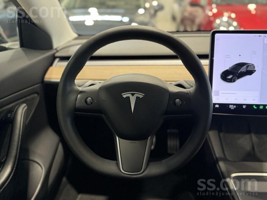 Melns Tesla Model 3 2020 Rīga, ar dzinēja tilpumu 0.00 L un nobraukumu 69 tūkst. km par 28990 €, foto 15 vietnē AUTOMOTO.COM.LV