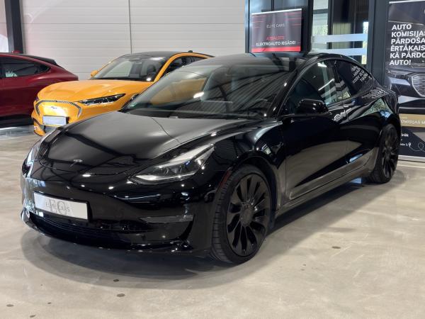 Melns Tesla Model 3 2020 Rīga, ar dzinēja tilpumu 0.00 L un nobraukumu 69 tūkst. km par 28990 €, foto 5 vietnē AUTOMOTO.COM.LV