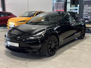 Melns Tesla Model 3 2020 Mārupe, ar dzinēja tilpumu 0.00 L un nobraukumu 69 tūkst. km par 28990 €, foto  vietnē AUTOMOTO.COM.LV