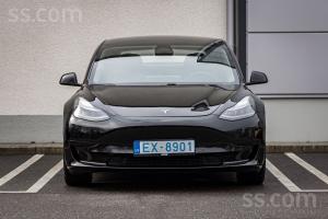 Melns Tesla Model 3 2021 Rīga, ar dzinēja tilpumu 0.00 L un nobraukumu 0 tūkst. km par 21640 €, foto 2 vietnē AUTOMOTO.COM.LV