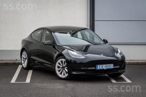 Melns Tesla Model 3 2021 Rīga, ar dzinēja tilpumu 0.00 L un nobraukumu 0 tūkst. km par 21640 €, foto 3 vietnē AUTOMOTO.COM.LV