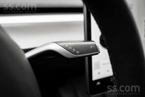 Melns Tesla Model 3 2021 Rīga, ar dzinēja tilpumu 0.00 L un nobraukumu 0 tūkst. km par 21640 €, foto 22 vietnē AUTOMOTO.COM.LV