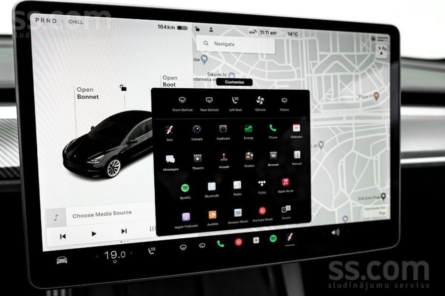 Melns Tesla Model 3 2021 Rīga, ar dzinēja tilpumu 0.00 L un nobraukumu 0 tūkst. km par 21640 €, foto 29 vietnē AUTOMOTO.COM.LV