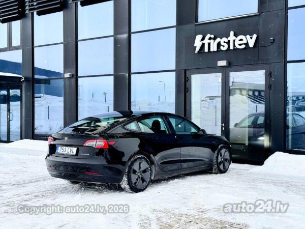 Black Tesla Model 3 2021 in Tallinn, with an engine capacity of 0.00 L and mileage of 57 thousand km for 24900 €, photo 6 on AUTOMOTO.COM.LV