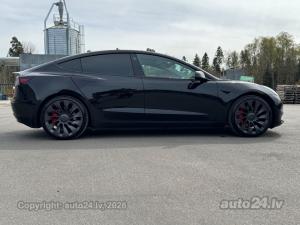 Black Tesla Model 3 2021 in Tallinn, with an engine capacity of 0.00 L and mileage of 65 thousand km for 29500 €, photo 4 on AUTOMOTO.COM.LV