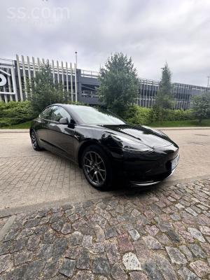 Melns Tesla Model 3 2021 Rīga, ar dzinēja tilpumu 0.00 L un nobraukumu 115 tūkst. km par 21250 €, foto 4 vietnē AUTOMOTO.COM.LV