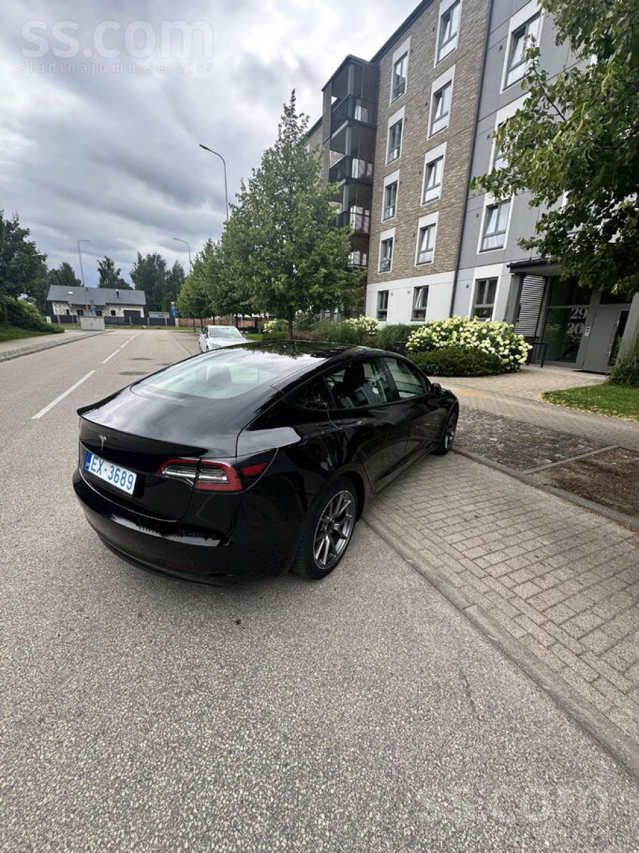 Melns Tesla Model 3 2021 Rīga, ar dzinēja tilpumu 0.00 L un nobraukumu 115 tūkst. km par 21250 €, foto 12 vietnē AUTOMOTO.COM.LV