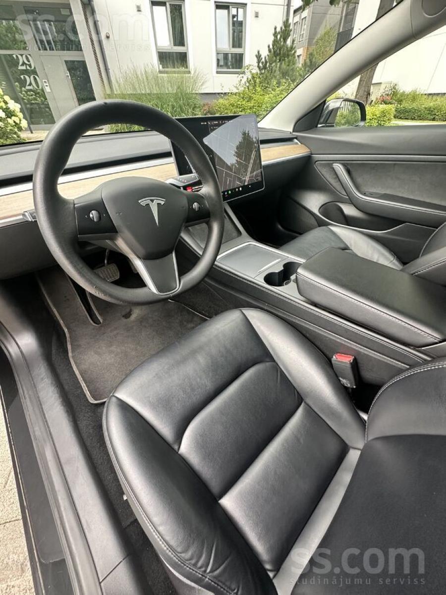 Melns Tesla Model 3 2021 Rīga, ar dzinēja tilpumu 0.00 L un nobraukumu 115 tūkst. km par 21250 €, foto 17 vietnē AUTOMOTO.COM.LV