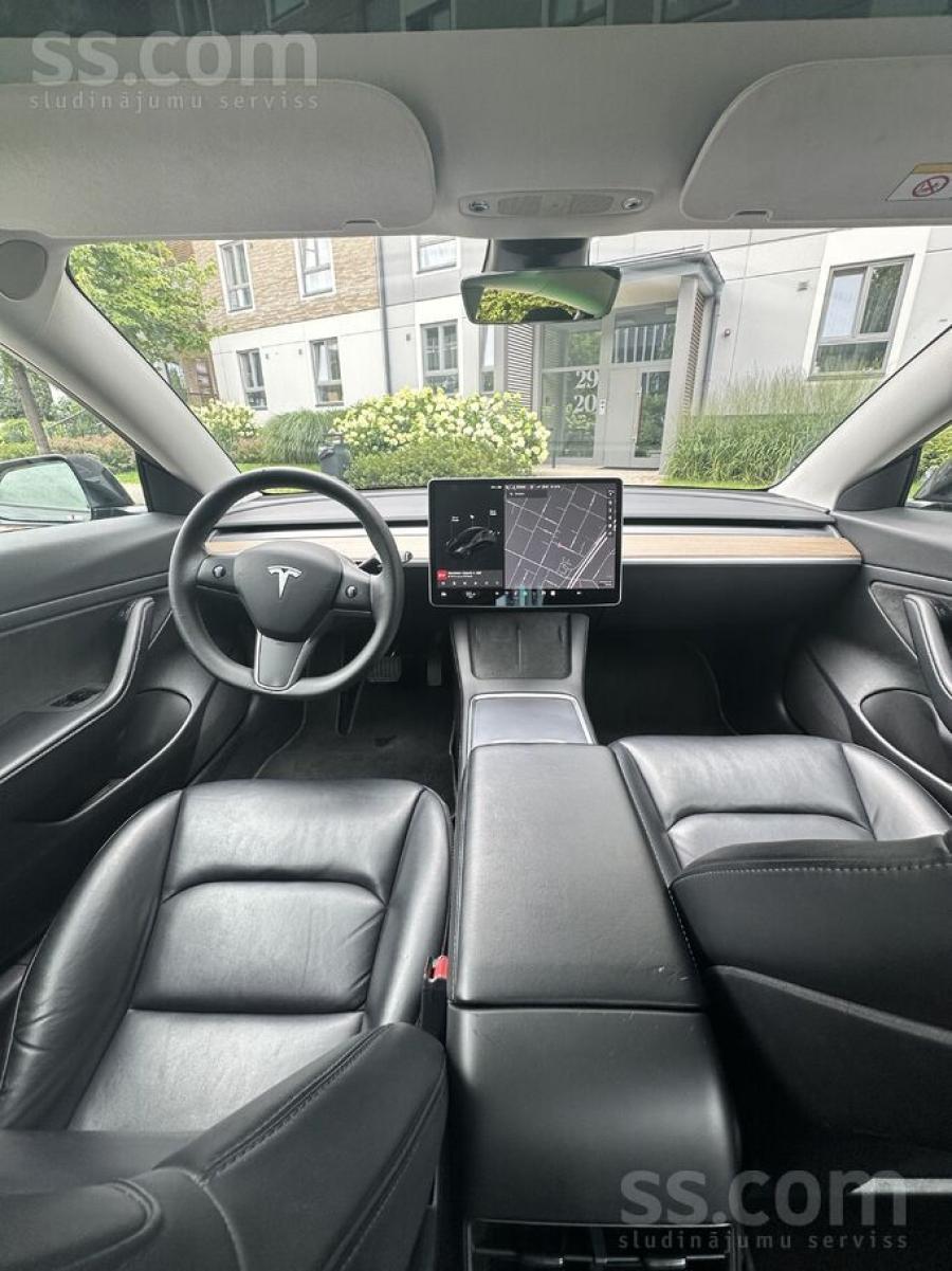 Melns Tesla Model 3 2021 Rīga, ar dzinēja tilpumu 0.00 L un nobraukumu 115 tūkst. km par 21250 €, foto 20 vietnē AUTOMOTO.COM.LV