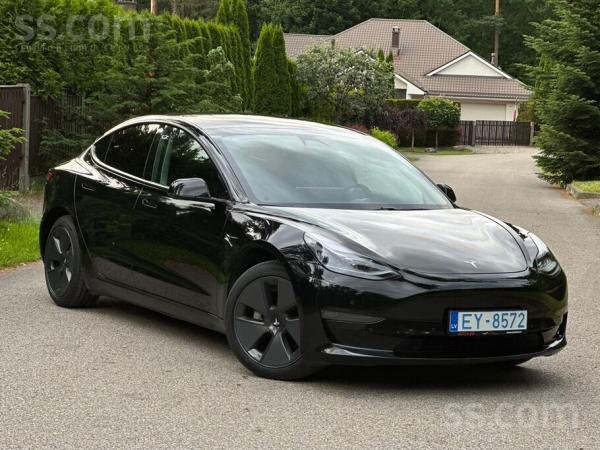 Melns Tesla Model 3 2021 Rīga, ar dzinēja tilpumu 0.00 L un nobraukumu 115 tūkst. km par 26950 €, foto 3 vietnē AUTOMOTO.COM.LV