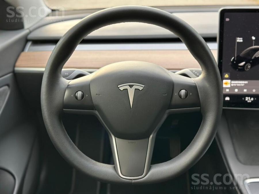 Черный Тесла Модель 3 2021 в Рига, объемом двигателя 0.00 л и пробегом 115 тыс. км за 26950 €, фото 14 на AUTOMOTO.COM.LV