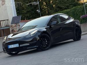 Melns Tesla Model 3 2021 Jelgava, ar dzinēja tilpumu 0.00 L un nobraukumu 102 tūkst. km par 24500 €, foto  vietnē AUTOMOTO.COM.LV