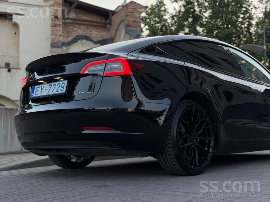Melns Tesla Model 3 2021 Jelgava, ar dzinēja tilpumu 0.00 L un nobraukumu 102 tūkst. km par 24500 €, foto 6 vietnē AUTOMOTO.COM.LV