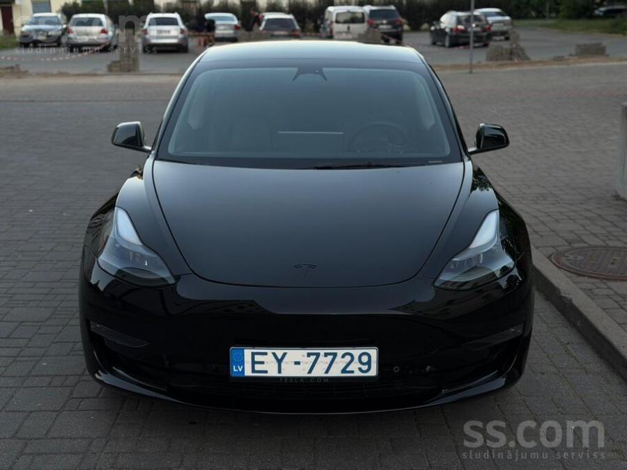 Melns Tesla Model 3 2021 Jelgava, ar dzinēja tilpumu 0.00 L un nobraukumu 102 tūkst. km par 24500 €, foto 9 vietnē AUTOMOTO.COM.LV
