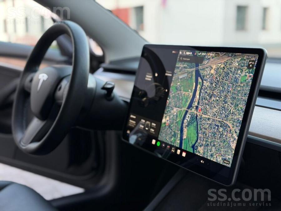 Melns Tesla Model 3 2021 Jelgava, ar dzinēja tilpumu 0.00 L un nobraukumu 102 tūkst. km par 24500 €, foto 12 vietnē AUTOMOTO.COM.LV