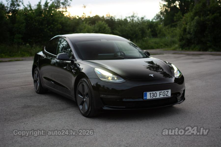 Melns Tesla Model 3 2021 Pērnava, ar dzinēja tilpumu 0.00 L un nobraukumu 109 tūkst. km par 24990 €, foto 1 vietnē AUTOMOTO.COM.LV