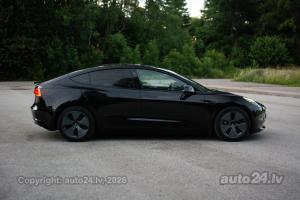Melns Tesla Model 3 2021 Pērnava, ar dzinēja tilpumu 0.00 L un nobraukumu 109 tūkst. km par 24990 €, foto 8 vietnē AUTOMOTO.COM.LV