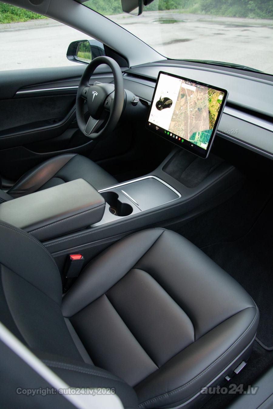 Melns Tesla Model 3 2021 Pērnava, ar dzinēja tilpumu 0.00 L un nobraukumu 109 tūkst. km par 24990 €, foto 14 vietnē AUTOMOTO.COM.LV