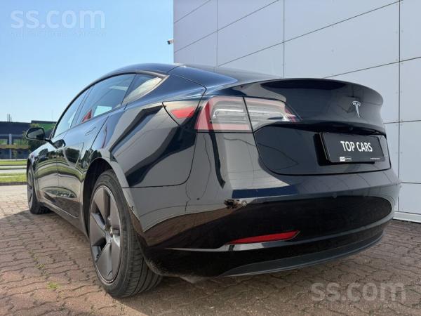 Melns Tesla Model 3 2021 Rīga, ar dzinēja tilpumu 0.00 L un nobraukumu 60 tūkst. km par 27500 €, foto 3 vietnē AUTOMOTO.COM.LV