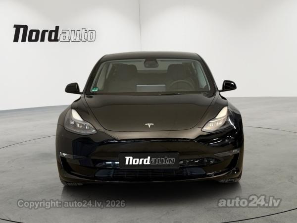Melns Tesla Model 3 2021 Tallina, ar dzinēja tilpumu 0.00 L un nobraukumu 98 tūkst. km par 28900 €, foto 3 vietnē AUTOMOTO.COM.LV