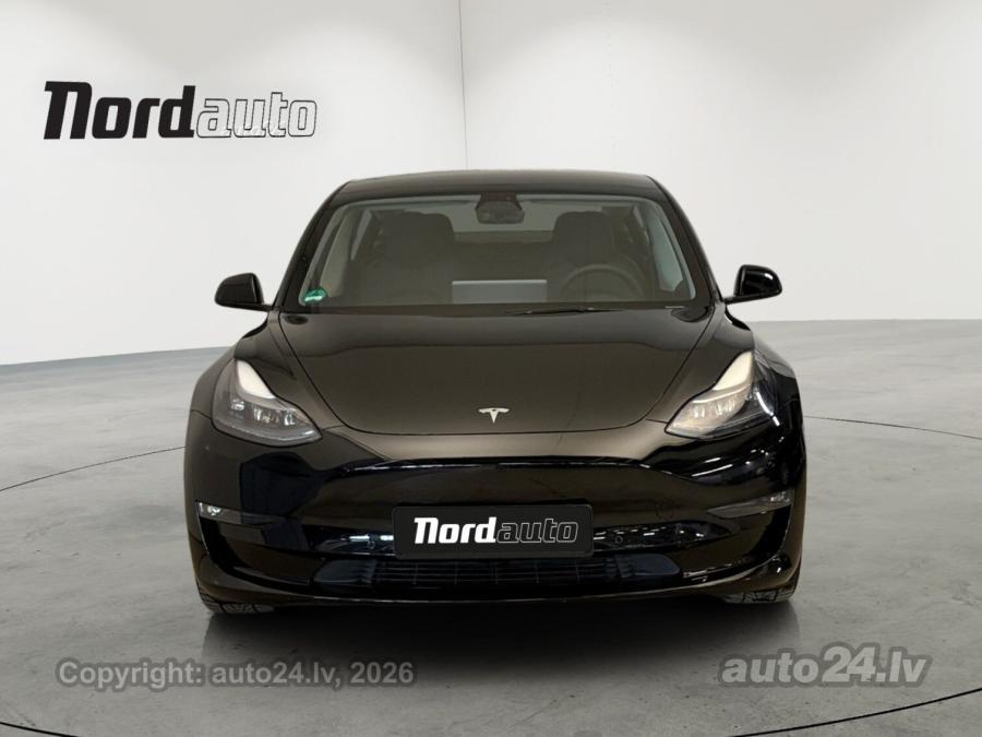 Melns Tesla Model 3 2021 Tallina, ar dzinēja tilpumu 0.00 L un nobraukumu 98 tūkst. km par 28900 €, foto 4 vietnē AUTOMOTO.COM.LV