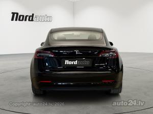 Melns Tesla Model 3 2021 Tallina, ar dzinēja tilpumu 0.00 L un nobraukumu 98 tūkst. km par 28900 €, foto 5 vietnē AUTOMOTO.COM.LV