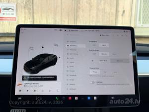 Black Tesla Model 3 2021 in Tallinn, with an engine capacity of 0.00 L and mileage of 70 thousand km for 32990 €, photo 14 on AUTOMOTO.COM.LV