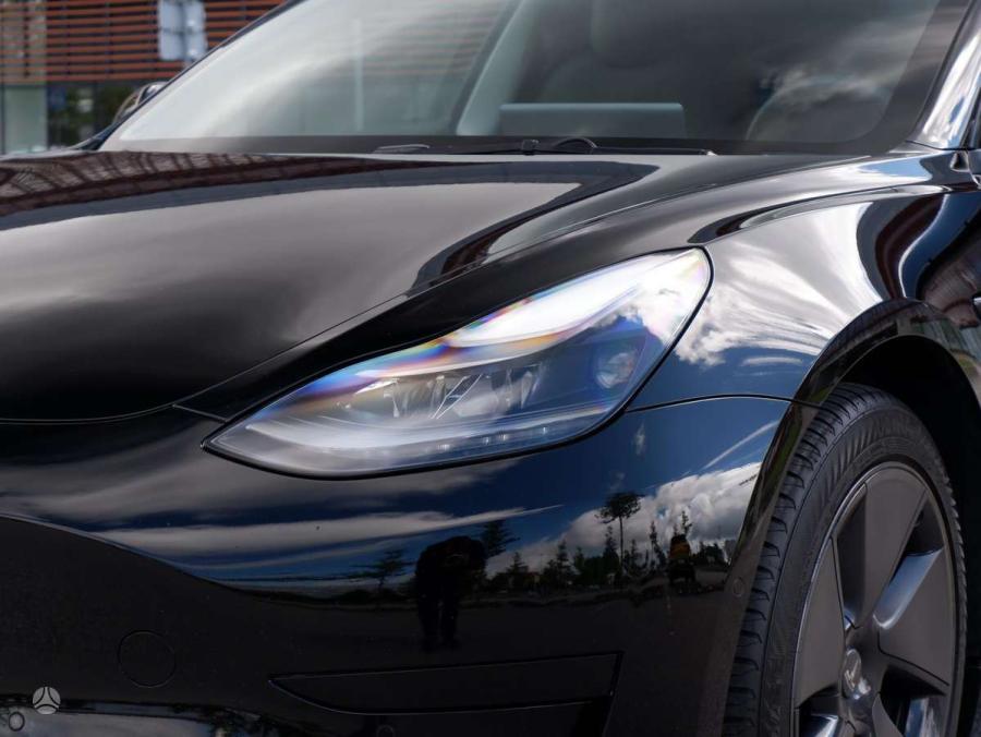 Melns Tesla Model 3 2021 Klaipėda, ar dzinēja tilpumu 0.00 L un nobraukumu 93 tūkst. km par 21200 €, foto 6 vietnē AUTOMOTO.COM.LV