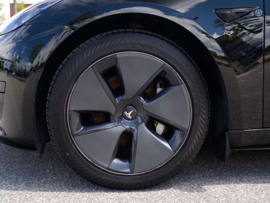 Melns Tesla Model 3 2021 Klaipėda, ar dzinēja tilpumu 0.00 L un nobraukumu 93 tūkst. km par 21200 €, foto 7 vietnē AUTOMOTO.COM.LV