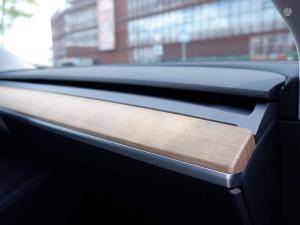 Melns Tesla Model 3 2021 Klaipėda, ar dzinēja tilpumu 0.00 L un nobraukumu 93 tūkst. km par 21200 €, foto 26 vietnē AUTOMOTO.COM.LV