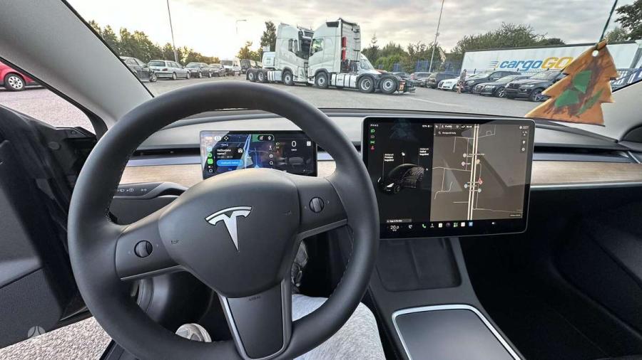 Melns Tesla Model 3 2021 Viļņa, ar dzinēja tilpumu 0.00 L un nobraukumu 78 tūkst. km par 25500 €, foto 11 vietnē AUTOMOTO.COM.LV