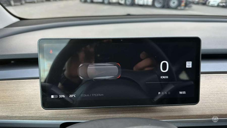 Melns Tesla Model 3 2021 Viļņa, ar dzinēja tilpumu 0.00 L un nobraukumu 78 tūkst. km par 25500 €, foto 16 vietnē AUTOMOTO.COM.LV