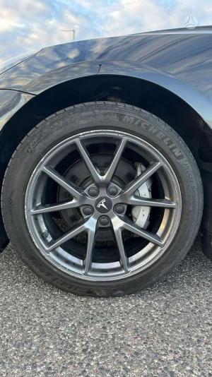 Melns Tesla Model 3 2021 Viļņa, ar dzinēja tilpumu 0.00 L un nobraukumu 78 tūkst. km par 25500 €, foto 21 vietnē AUTOMOTO.COM.LV