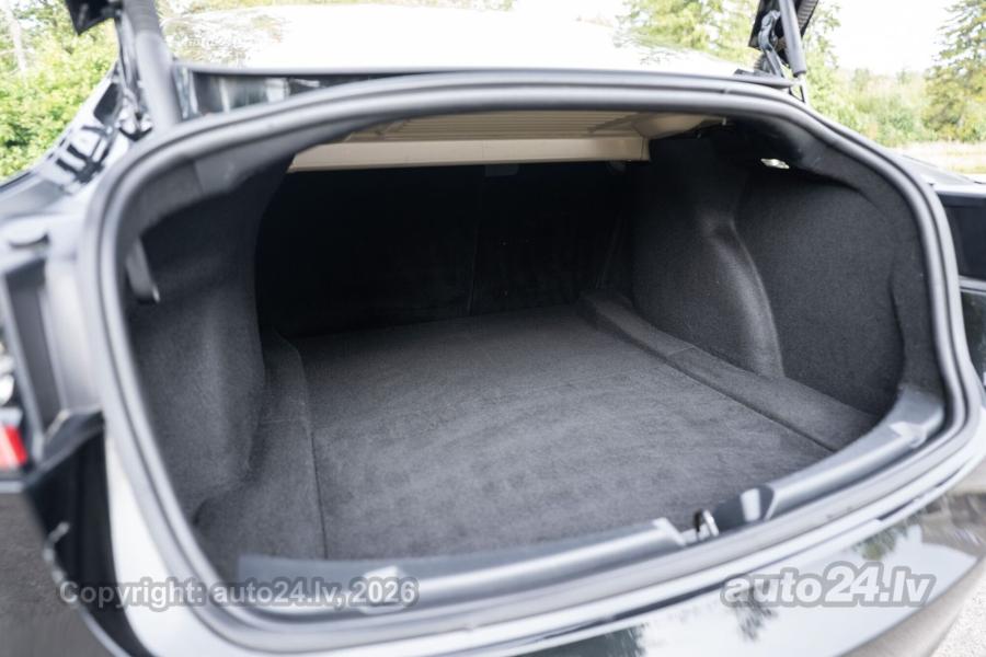 Black Tesla Model 3 2021 in Parnu, with an engine capacity of 0.00 L and mileage of 118 thousand km for 25990 €, photo 19 on AUTOMOTO.COM.LV