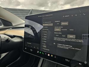 Black Tesla Model 3 2021 in Klaipeda, with an engine capacity of 0.00 L and mileage of 94 thousand km for 22950 €, photo 16 on AUTOMOTO.COM.LV