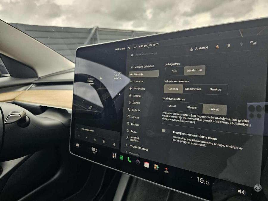 Black Tesla Model 3 2021 in Klaipeda, with an engine capacity of 0.00 L and mileage of 94 thousand km for 22950 €, photo 16 on AUTOMOTO.COM.LV
