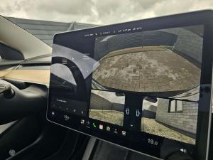 Black Tesla Model 3 2021 in Klaipeda, with an engine capacity of 0.00 L and mileage of 94 thousand km for 22950 €, photo 20 on AUTOMOTO.COM.LV