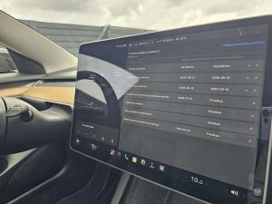 Black Tesla Model 3 2021 in Klaipeda, with an engine capacity of 0.00 L and mileage of 94 thousand km for 22950 €, photo 24 on AUTOMOTO.COM.LV