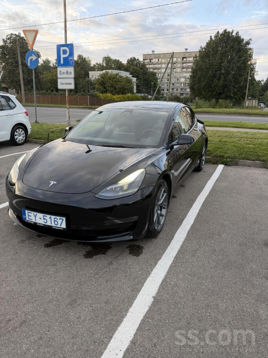 Черный Тесла Модель 3 2021 в Рига, объемом двигателя 0.00 л и пробегом 83 тыс. км за 26800 €, фото 3 на AUTOMOTO.COM.LV
