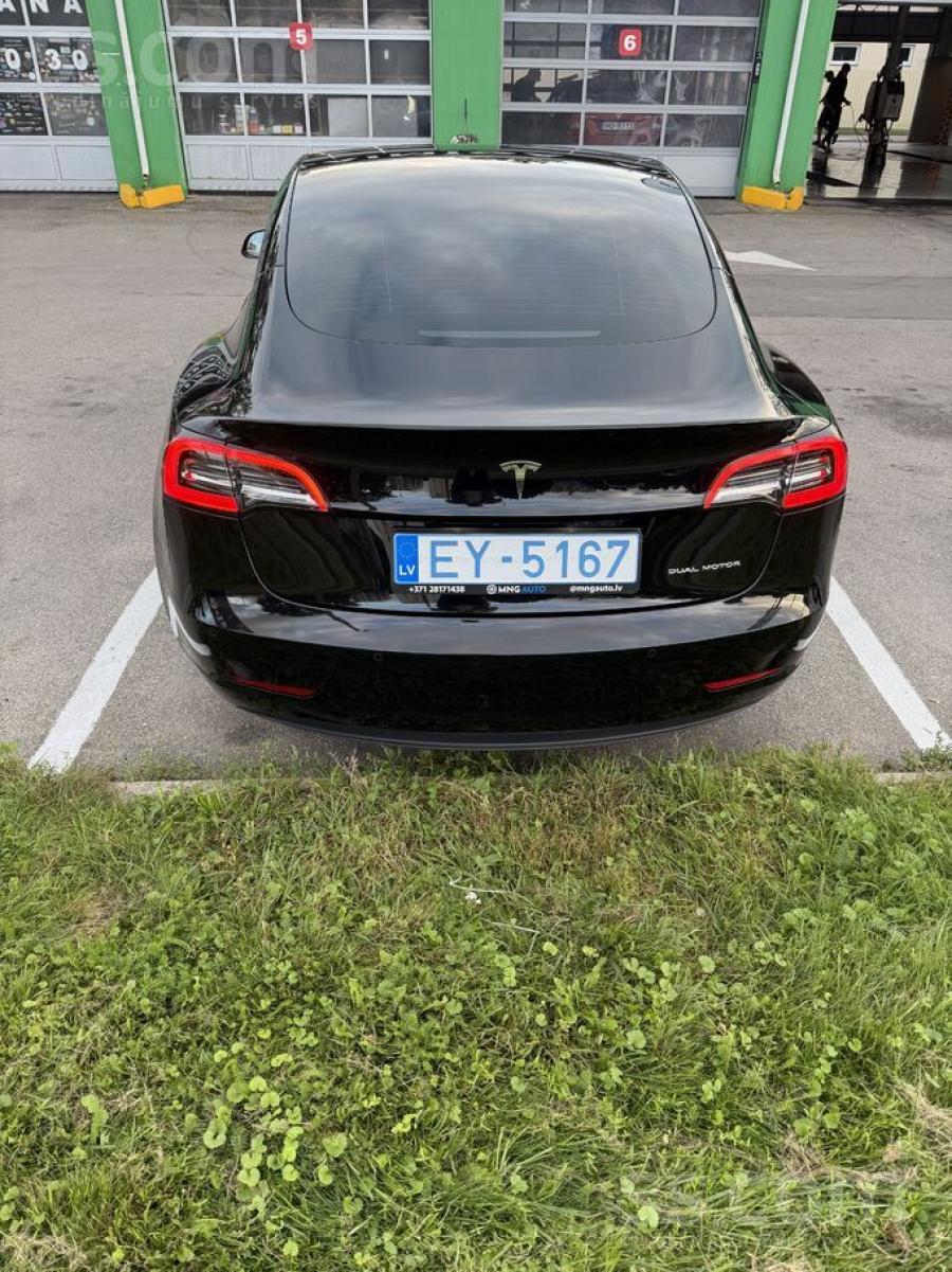 Черный Тесла Модель 3 2021 в Рига, объемом двигателя 0.00 л и пробегом 83 тыс. км за 26800 €, фото 6 на AUTOMOTO.COM.LV