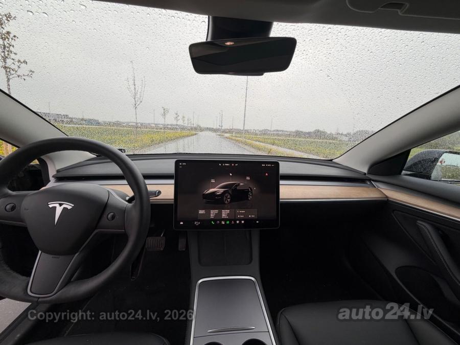 Melns Tesla Model 3 2022 Tallina, ar dzinēja tilpumu 0.00 L un nobraukumu 69 tūkst. km par 32000 €, foto 14 vietnē AUTOMOTO.COM.LV