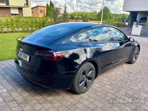 Черный Тесла Модель 3 2022 в Пярну, объемом двигателя 0.00 л и пробегом 20 тыс. км за 29999 €, фото 5 на AUTOMOTO.COM.LV