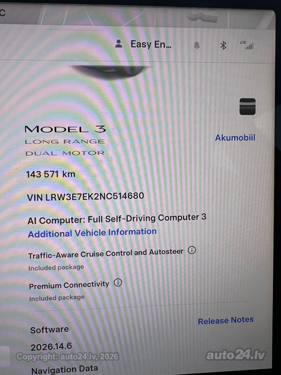 Black Tesla Model 3 2022 in Tallinn, with an engine capacity of 0.00 L and mileage of 144 thousand km for 30990 €, photo 29 on AUTOMOTO.COM.LV