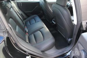 Black Tesla Model 3 2022 in Riga, with an engine capacity of 0.00 L and mileage of 39 thousand km for 34500 €, photo 8 on AUTOMOTO.COM.LV