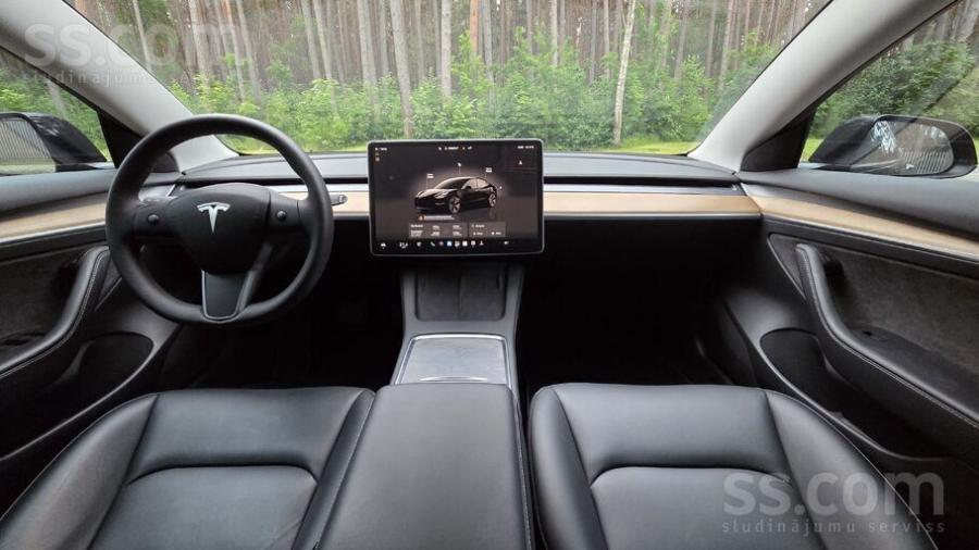 Melns Tesla Model 3 2022 Jūrmala, ar dzinēja tilpumu 0.00 L un nobraukumu 50 tūkst. km par 27500 €, foto 10 vietnē AUTOMOTO.COM.LV